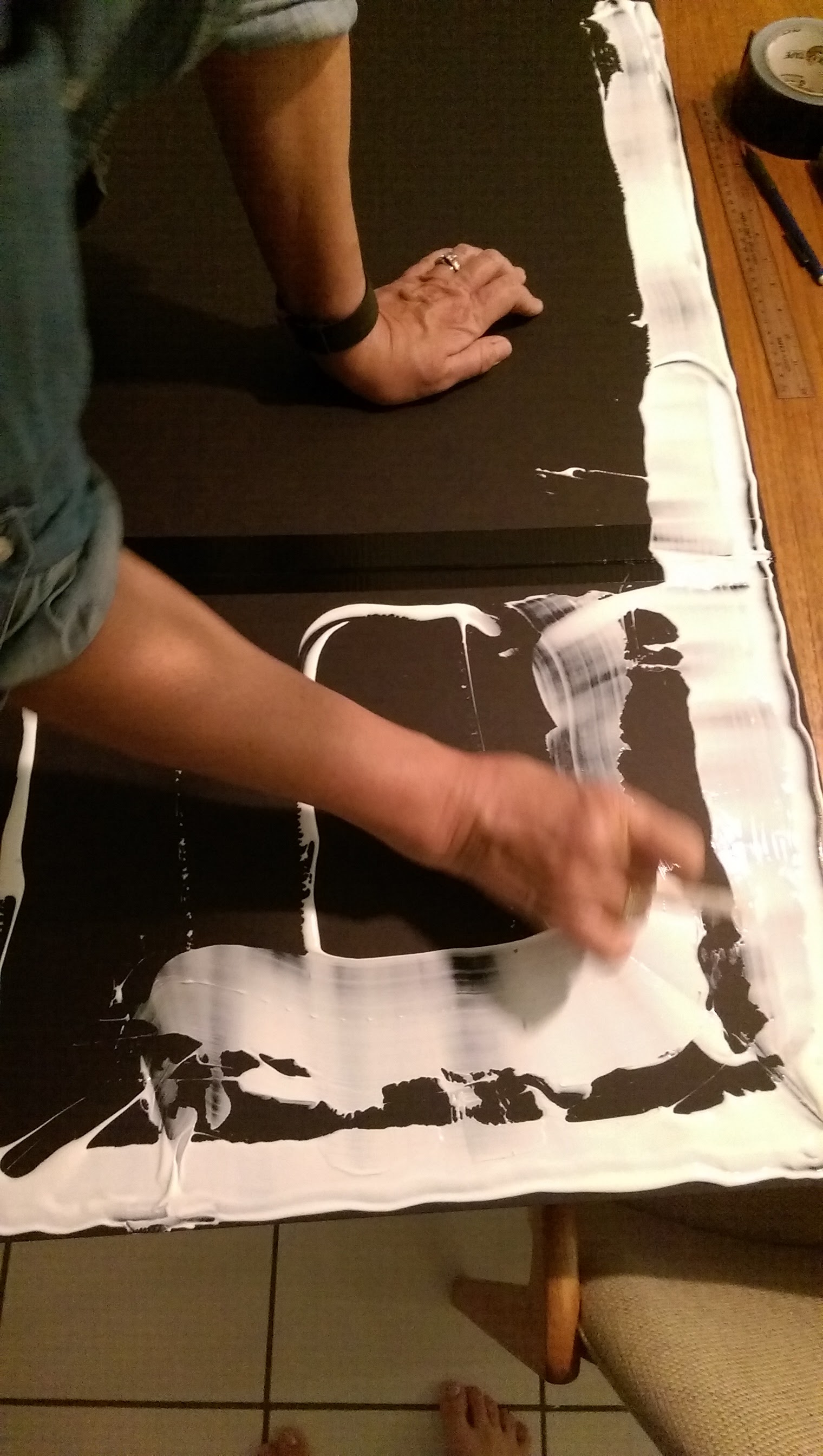 Velcro Compatible Tri-fold – Strategy To See